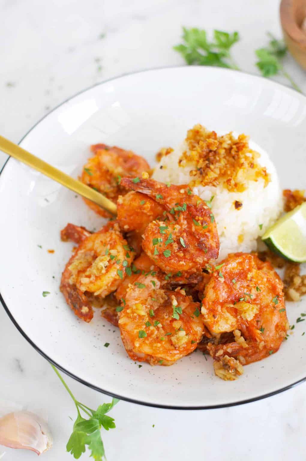 Hawaiian Shrimp Scampi (aka Shrimp Truck Garlic Shrimp) - the pig & quill