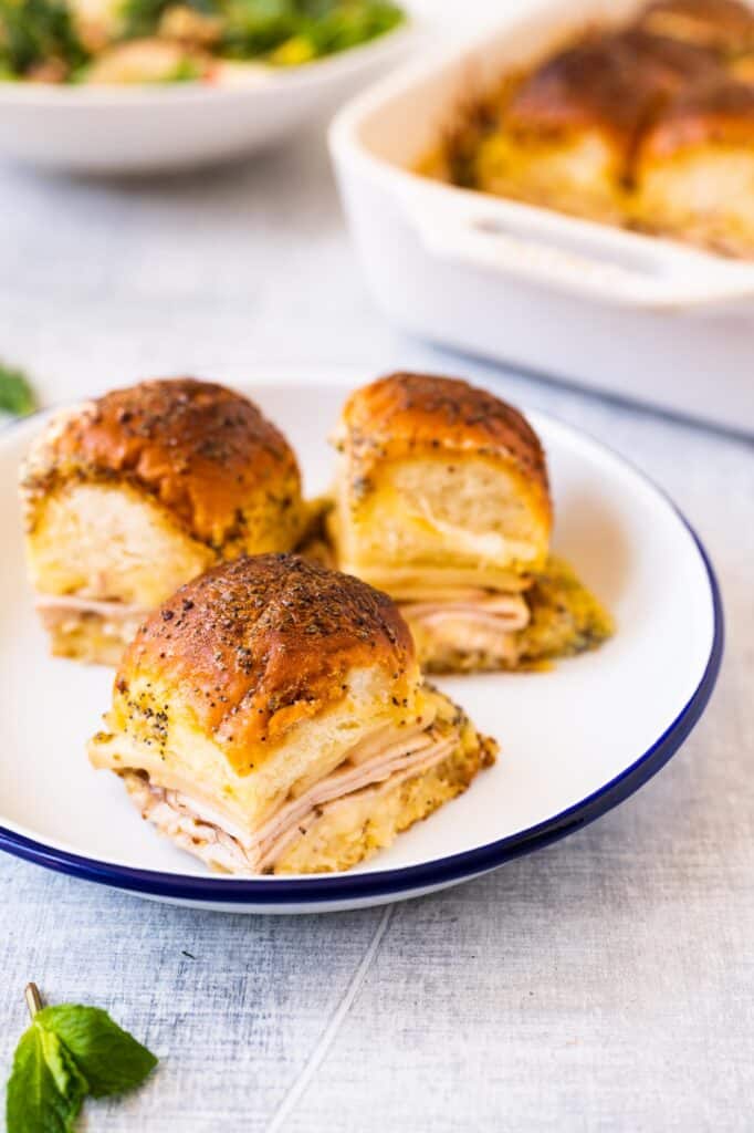Baked Cheddar, Apple + Smoked Turkey Sliders - the pig & quill